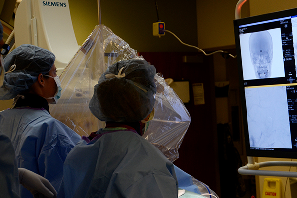 At the head of the table: 8 hours with a neurosurgeon | Parkview Health